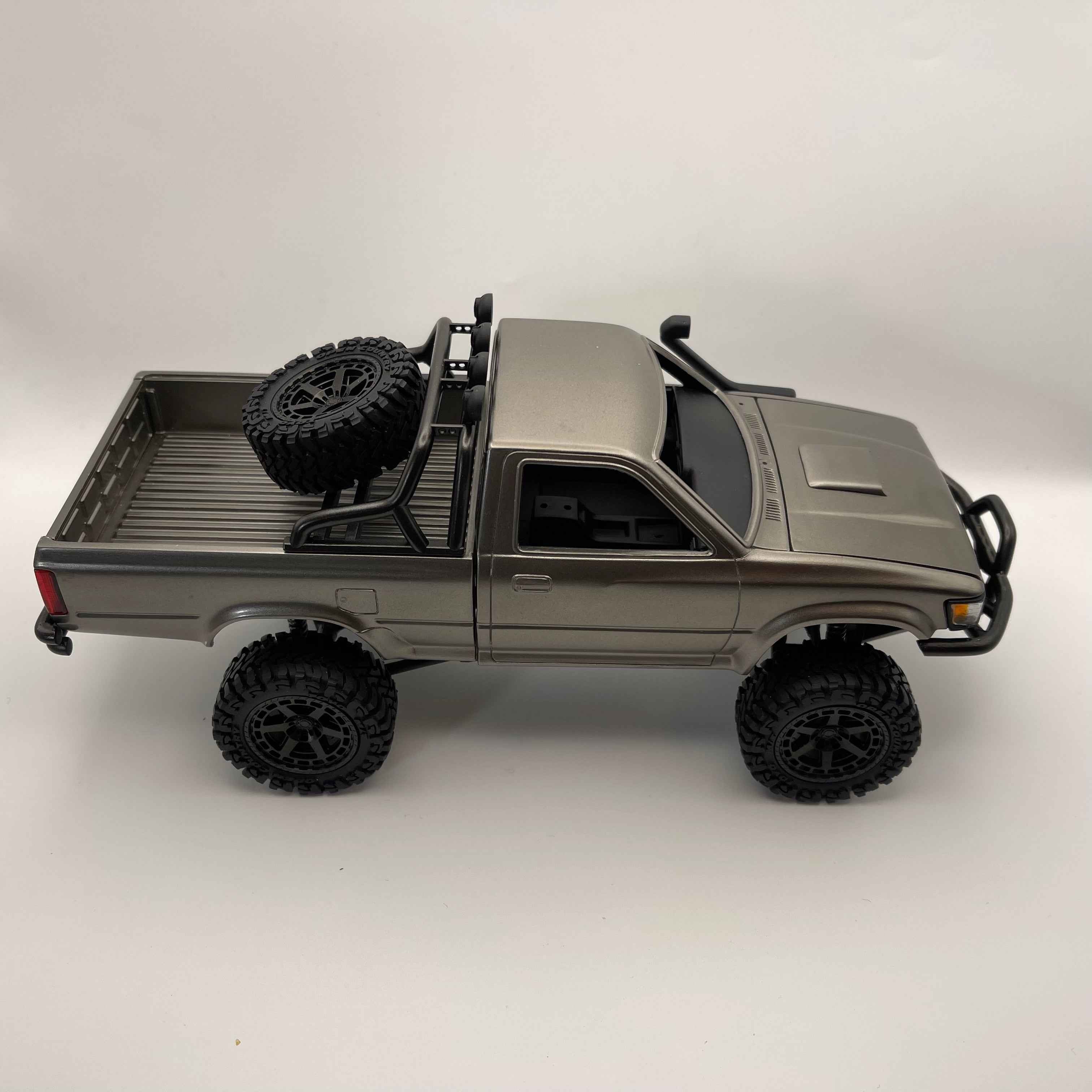 1992 Toyota Pickup Off-Road / Overland Trans Kit – 1/20 Scale – Model ...