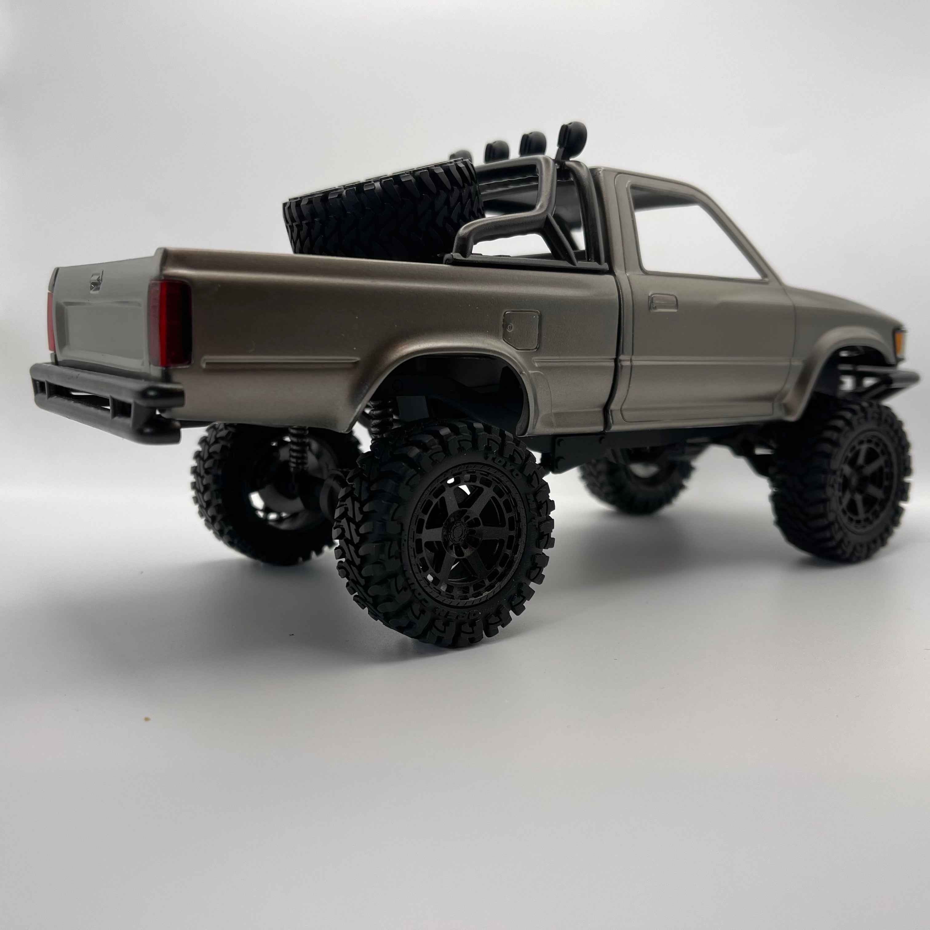 1992 Toyota Pickup Off-Road / Overland Trans Kit – 1/20 Scale – Model ...